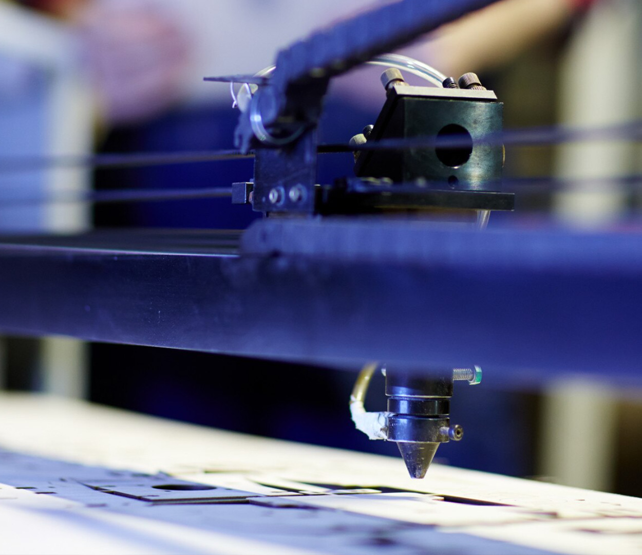 service-banner-image-03 — Lens Shapers